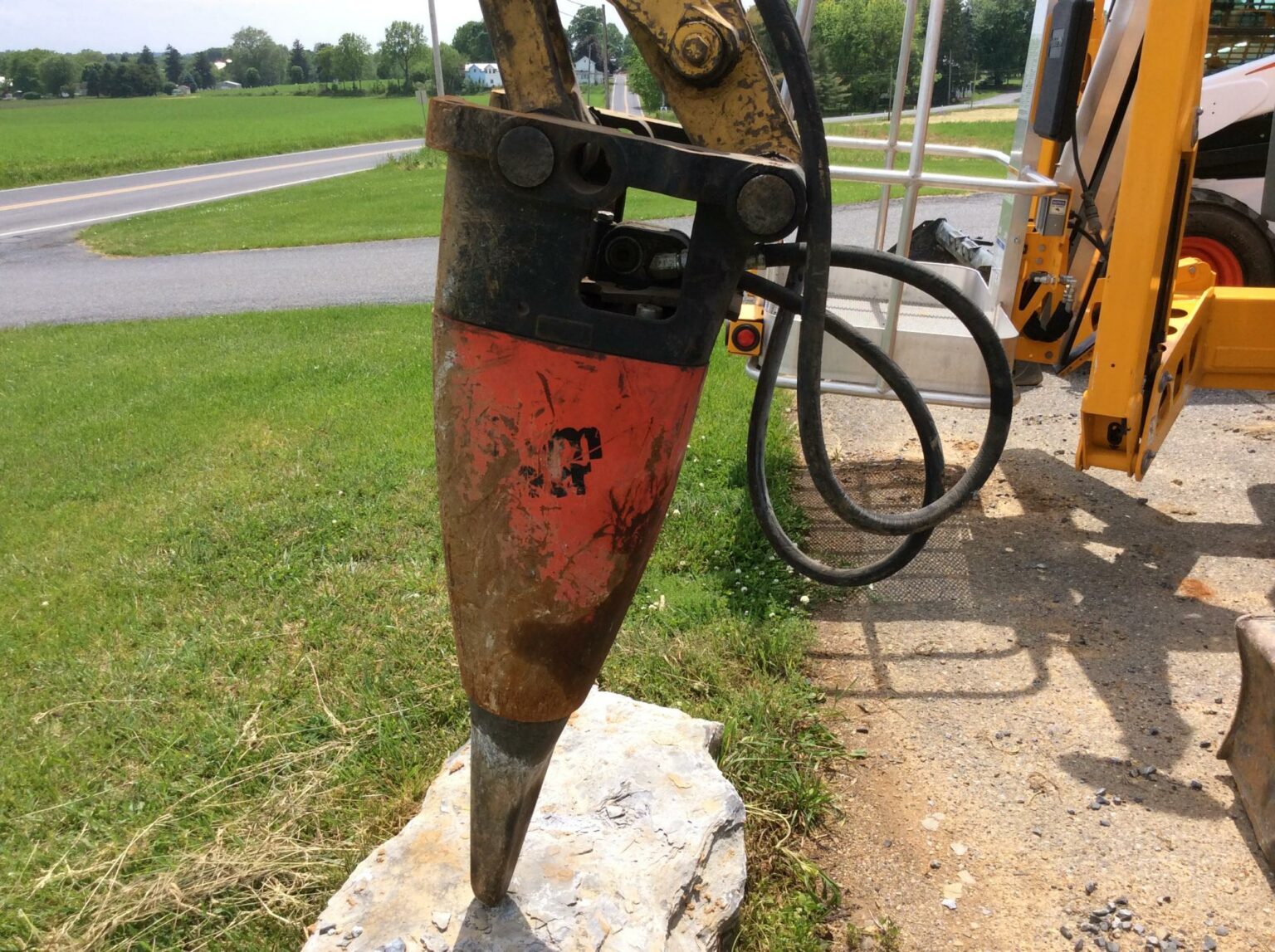 Mini Excavator ~ Kubota KX033-4 - Richland Rental