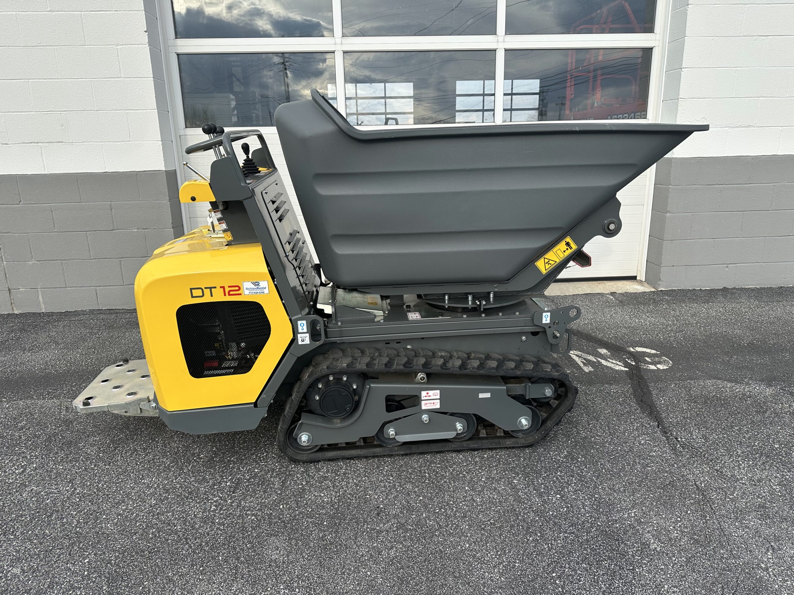 Concrete Buggy Tracked-Swivel - Richland Rental